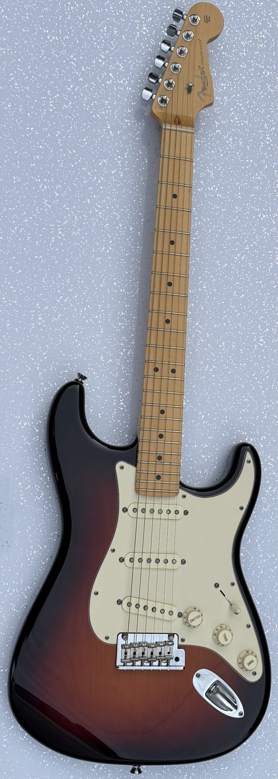 2012, Fender American Standard Stratocaster® – Pre-loved Guitars